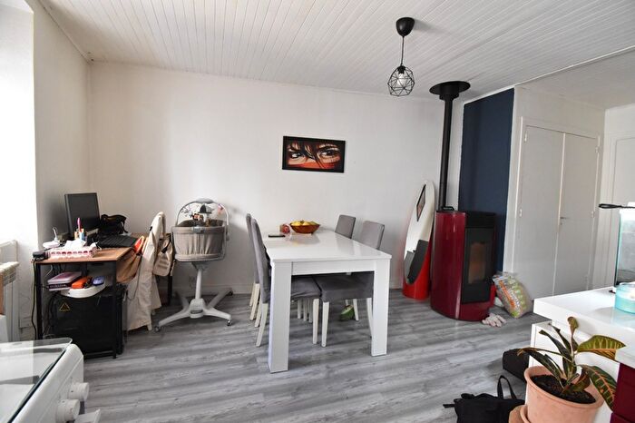 Maison à vendre - Saint-Agrève - 4 pièces - 1 chambre