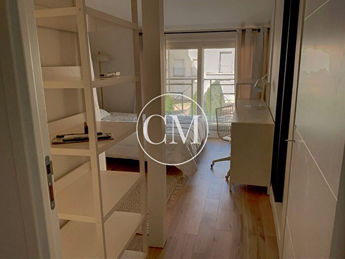 Appartement 1 pièce à Notre Dame, Versailles, à louer