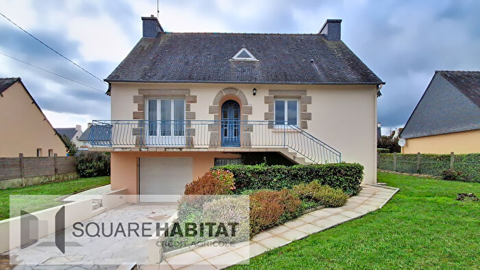 Maison à vendre - Gouarec - 5 pièces - 4 chambres