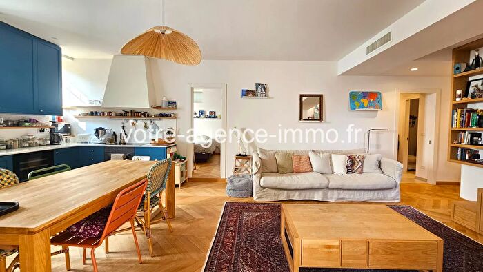 Appartement à vendre - Cap-dAil - 5 pièces - 3 chambres
