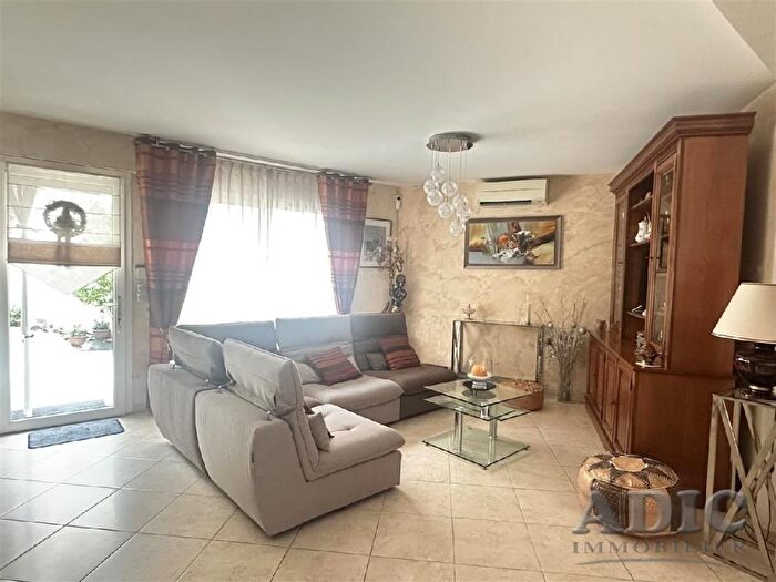 Maison à vendre - Dammartin-en-Goële - 6 pièces - 4 chambres