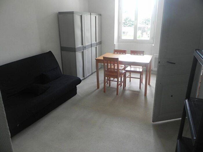 Montbernage-Pont Neuf, Poitiers - Appartement 1 pièce à louer