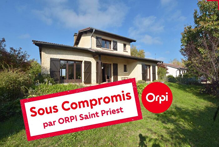 Maison à vendre - Saint-Priest, Village - 5 pièces - 4 chambres