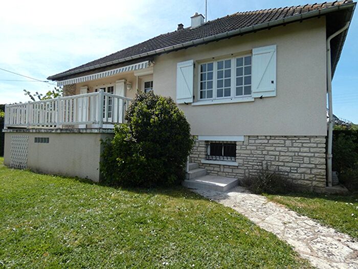 Maison à vendre - Ivry-la-Bataille - 4 pièces - 2 chambres