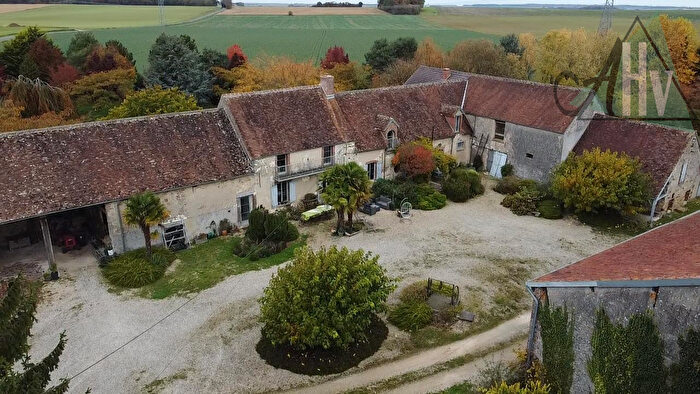 Maison à vendre - Chalautre-la-Grande - 7 pièces - 5 chambres