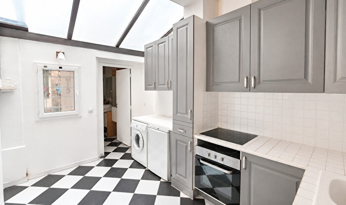 Appartement 2 pièces à Paris 18ème, Simplon, Poissonniers, à vendre