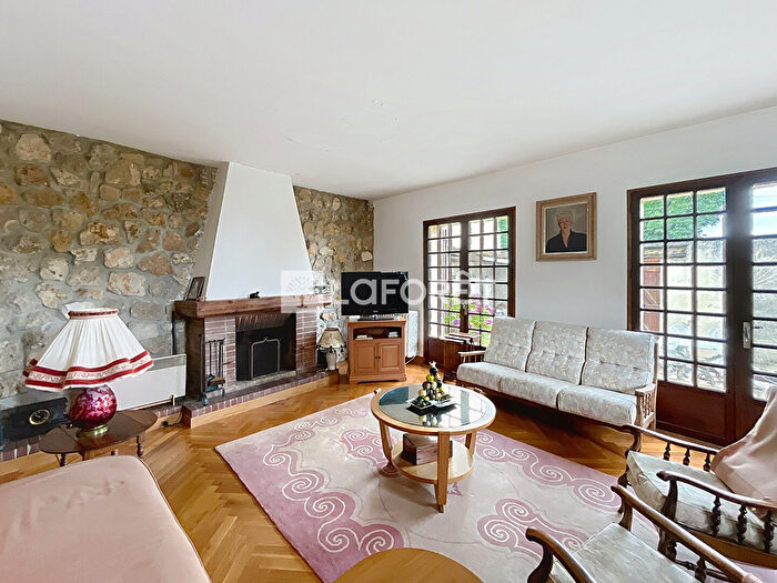 Maison à vendre - Orgeval - 8 pièces - 5 chambres