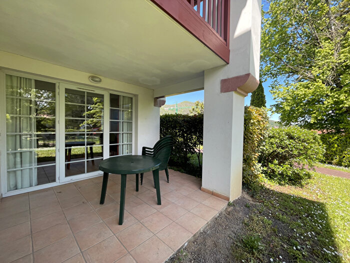 Appartement 2 pièces à Uhart-Cize, à louer