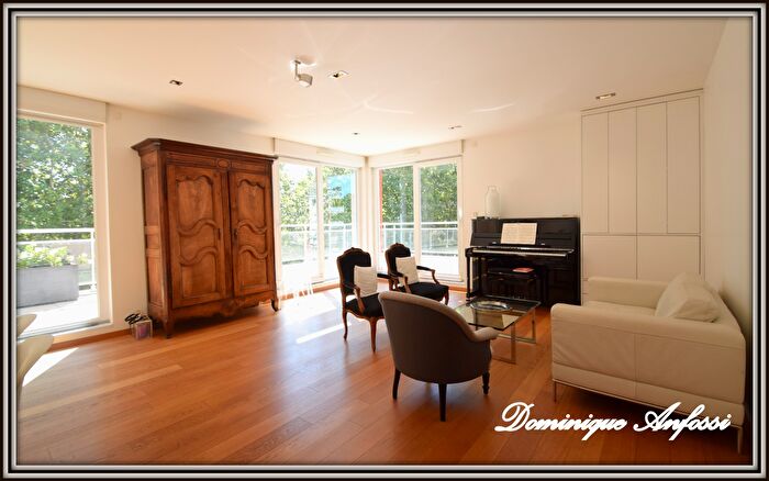Appartement 4 pièces à vendre - Mulhouse, Europe, Bassin Nordfeld