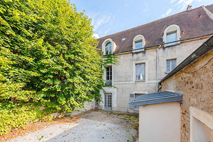 Maison 7 pièces à Vernouillet, à vendre
