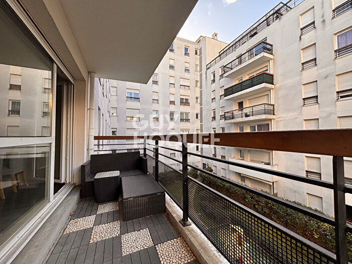 Appartement 3 pièces à Saint-Denis, Pleyel, à vendre