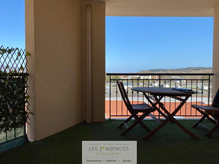 Appartement 2 pièces à louer - Cogolin, Rialet, Colombier
