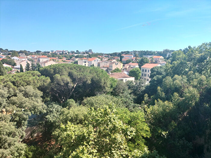 Appartement 3 pièces à Toulon, Aguillon, à vendre
