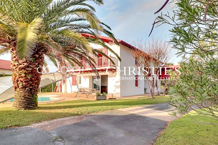 Maison à vendre - Bidart - 7 pièces - 5 chambres