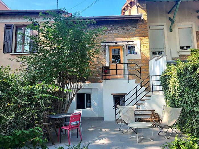 Maison 3 pièces à louer à Neuville-sur-Saône