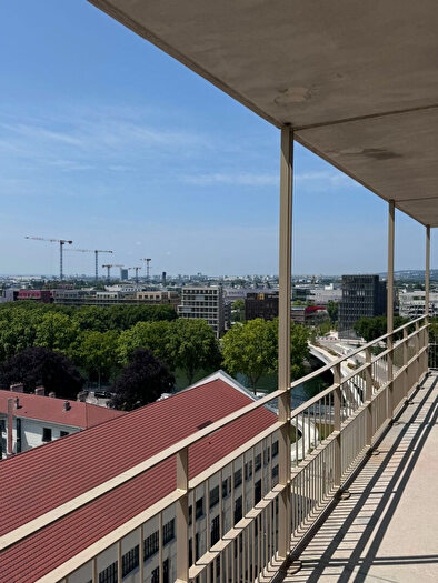 Appartement à vendre - Saint-Ouen, Vieux Saint-Ouen - 3 pièces - 2 chambres