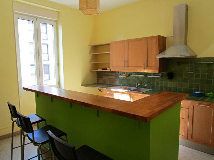 Appartement 3 pièces à louer à Dijon, Port du Canal
