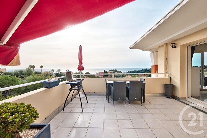 Appartement à vendre - Nice, Saint-Pierre de Feric - 3 pièces - 2 chambres