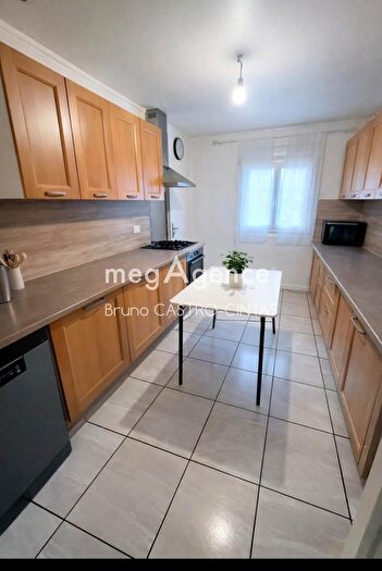 Maison à vendre - Fleury-les-Aubrais, Boudines, Champs du Moulin, Barrière Saint-Marc - 5 pièces - 4 chambres