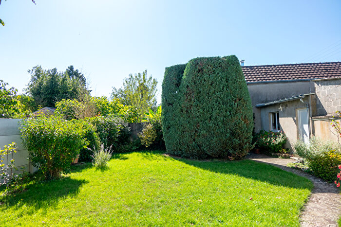 Maison à vendre - Orléans, Dunois, Châteaudun - 5 pièces - 4 chambres