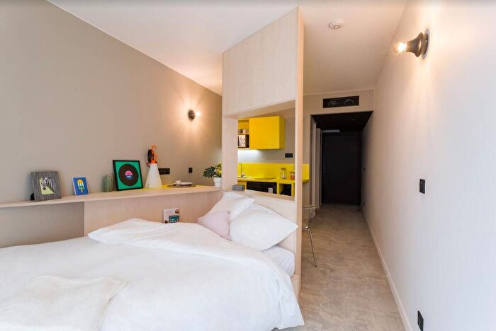 Appartement à louer - Est, Palaiseau - 1 pièce