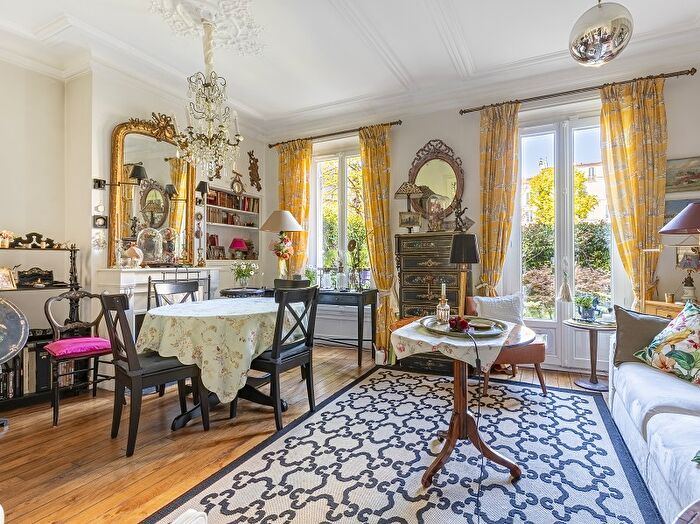 Appartement à vendre - Paris e  - 2 chambres