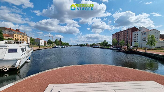 Appartement à vendre - Roanne, Fontquentin - 5 pièces - 4 chambres