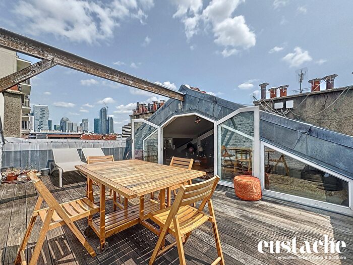 Appartement à vendre - Puteaux, Centre-ville - 4 pièces - 2 chambres