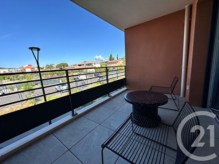 Appartement à vendre - Hyères, Gare, Godillot - 1 pièce