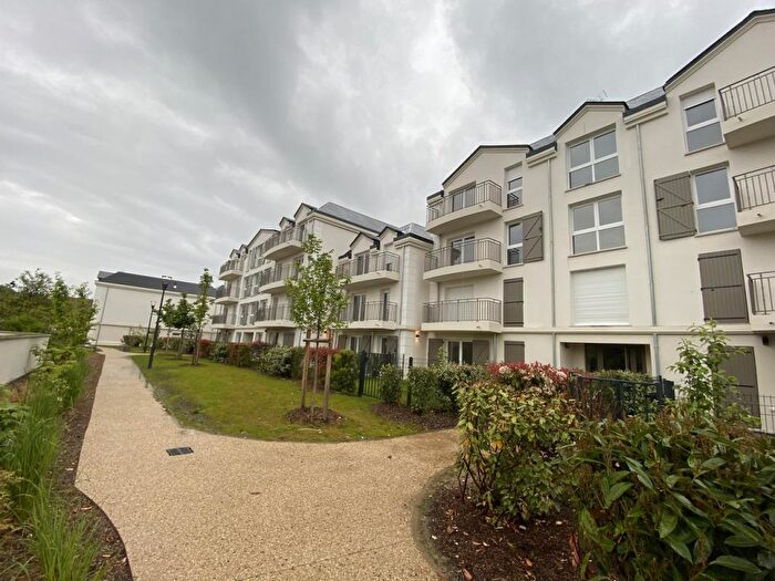 Appartement à louer - Saint-Prix - 3 pièces - 2 chambres