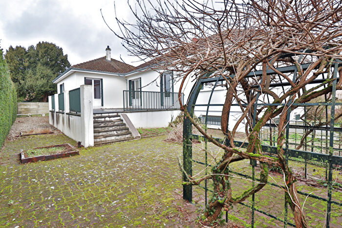 Maison à vendre - Barberey-Saint-Sulpice - 6 pièces - 4 chambres