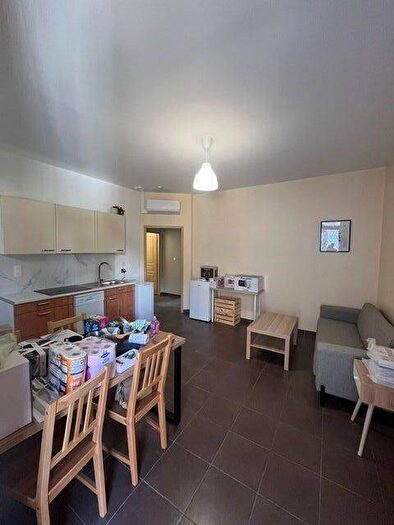 Appartement 4 pièces à Girondins, Lyon 7ème arrondissement, à louer
