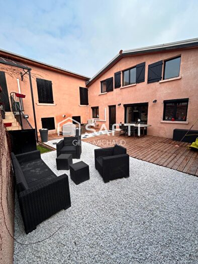 Maison à vendre - Roanne, Halage - 7 pièces - 4 chambres