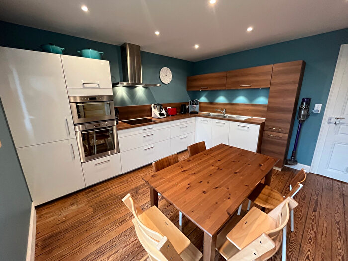 Maison 7 pièces à Valentigney, à vendre