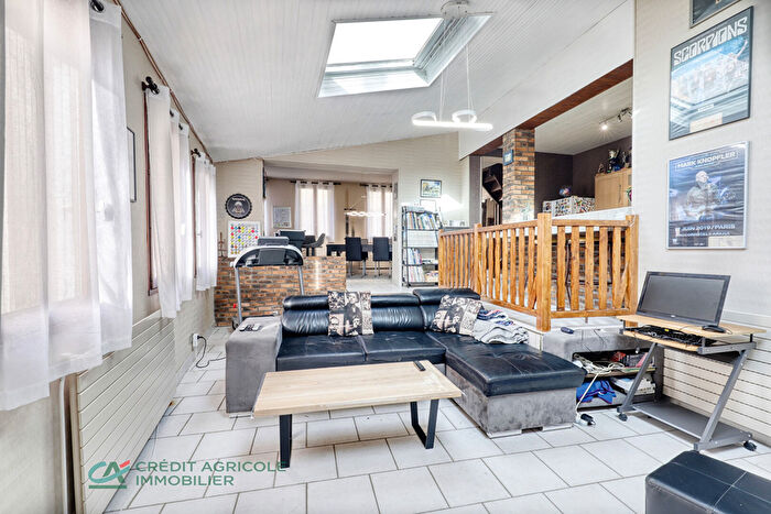 Maison à vendre - Lillebonne - 4 pièces - 3 chambres