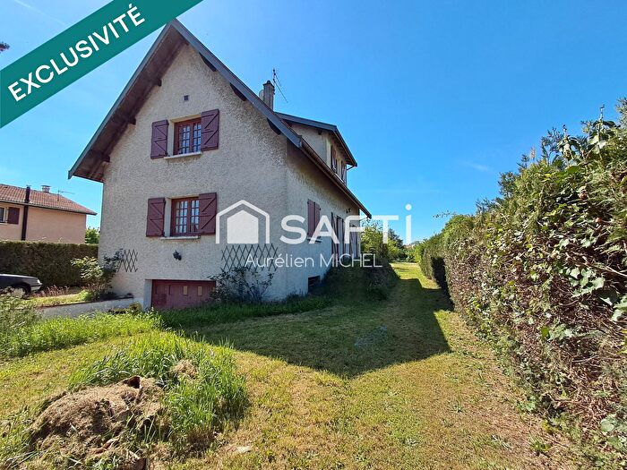 Maison 6 pièces à vendre à Villieu-Loyes-Mollon