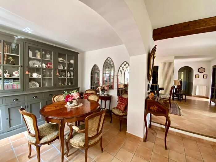 Maison à vendre - Velaux - 7 pièces - 4 chambres