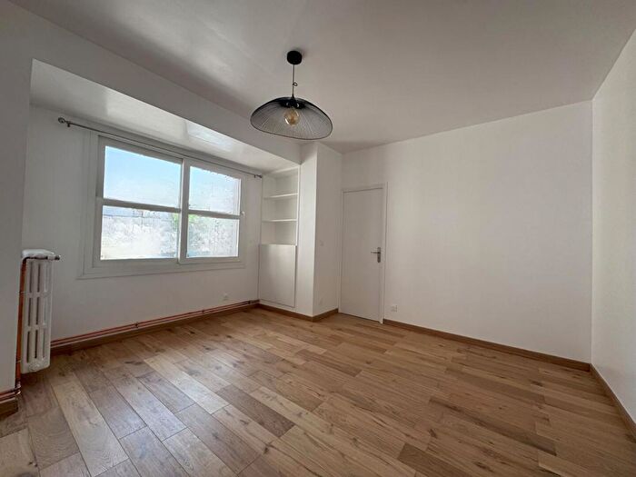 Appartement à vendre - Tours, Centre-ville - 2 pièces - 1 chambre