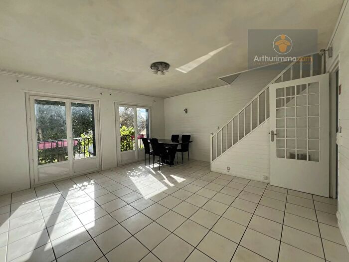 Maison 5 pièces à vendre à Maurepas, Centre-ville, Malmedonne