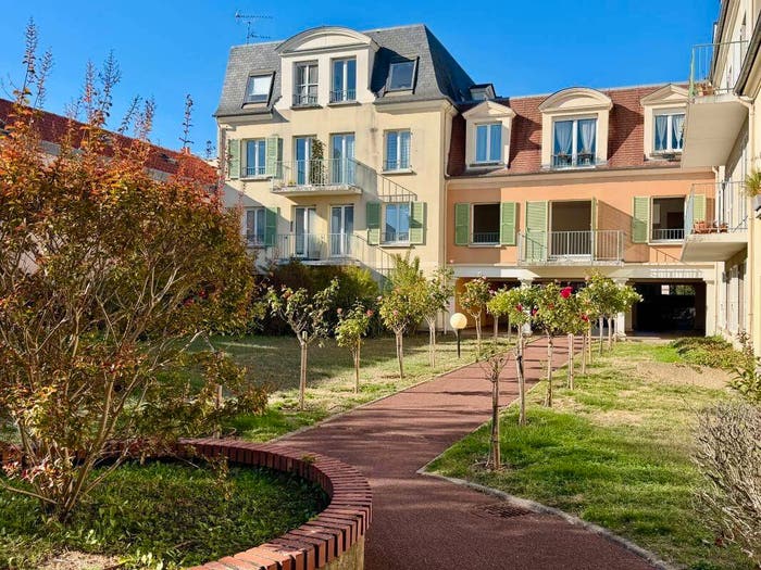 Village, Le Chesnay-Rocquencourt - Appartement 5 pièces à louer