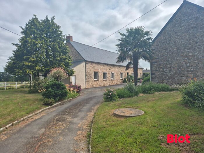 Maison 6 pièces à Taillis, à vendre