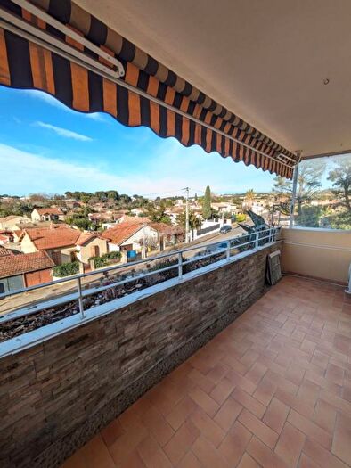 Appartement à vendre - Marseille e  - 3 pièces - 2 chambres