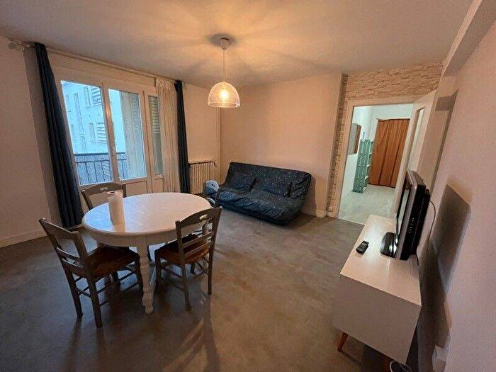 Appartement à louer - Coty, Blois - 2 pièces - 1 chambre