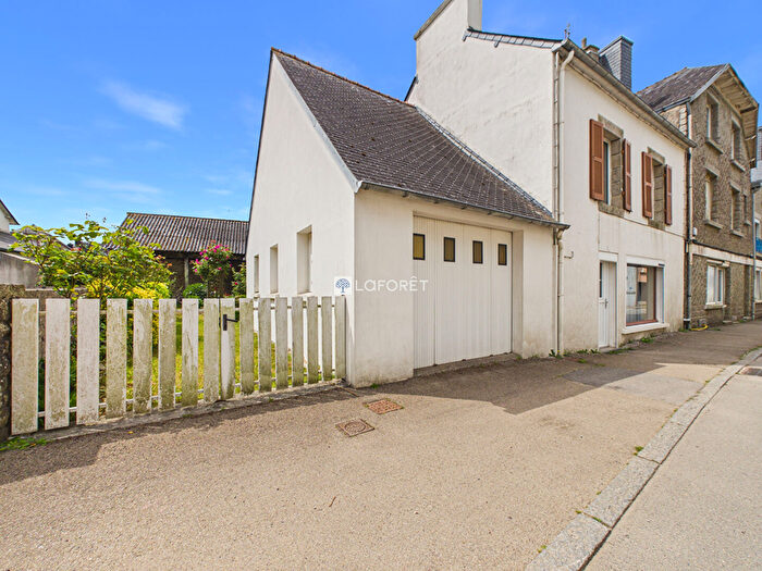 Maison 4 pièces à vendre à Plonévez-du-Faou