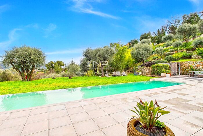 Maison à vendre - Nice, Rimiez - 8 pièces - 5 chambres