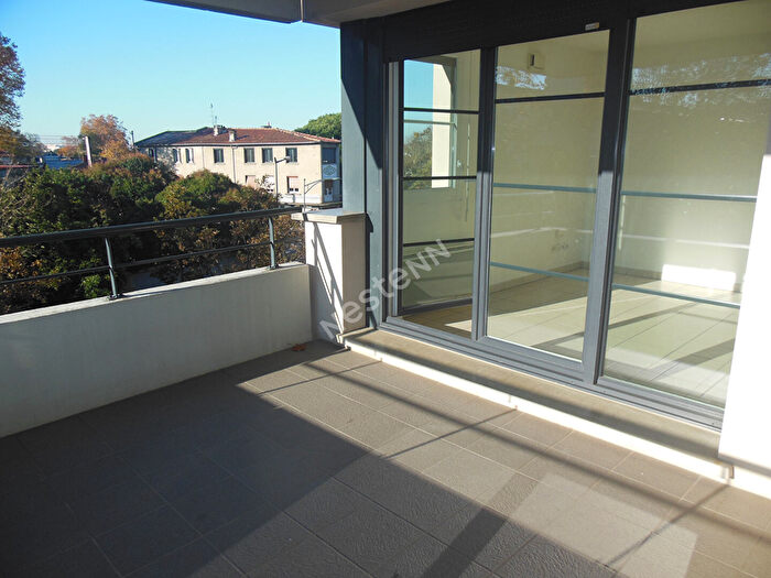 Toulouse, Croix Daurade : Appartement 4 pièces à louer