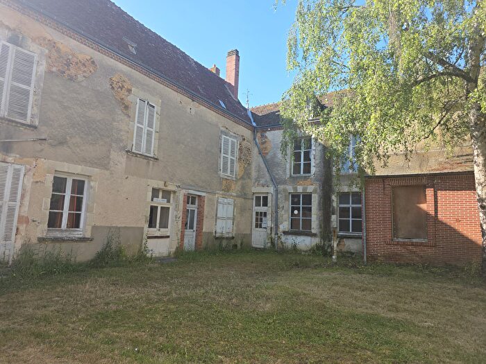 Maison 15 pièces à vendre à Graçay