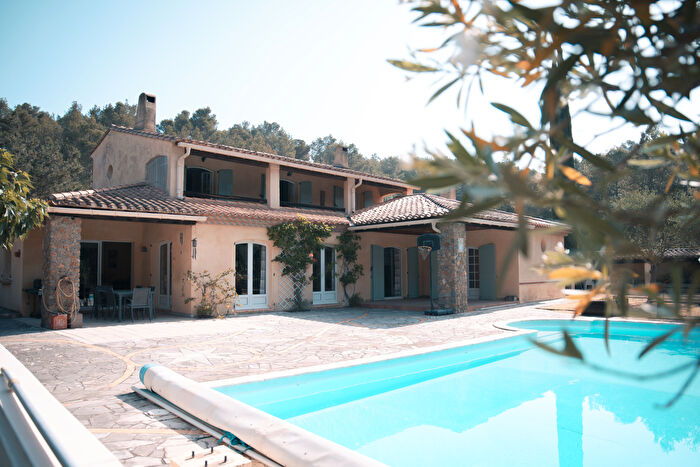 Maison à vendre - Palaja - 9 pièces - 6 chambres