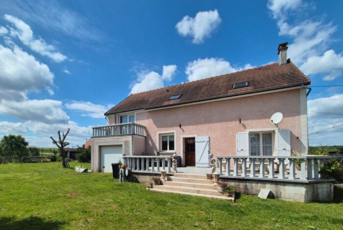 Jouy-le-Châtel : Maison 5 pièces à vendre