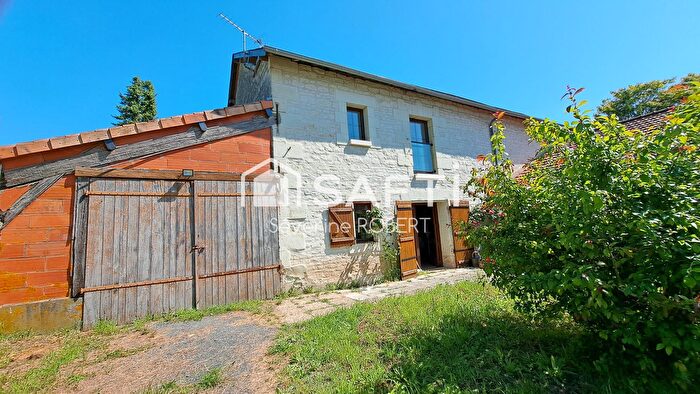 Maison à vendre - Monts-sur-Guesnes - 8 pièces - 6 chambres